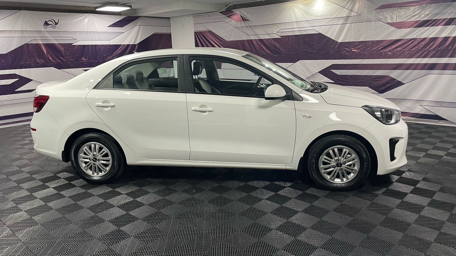 SOLUTO 2024 KIA | Auto Justo