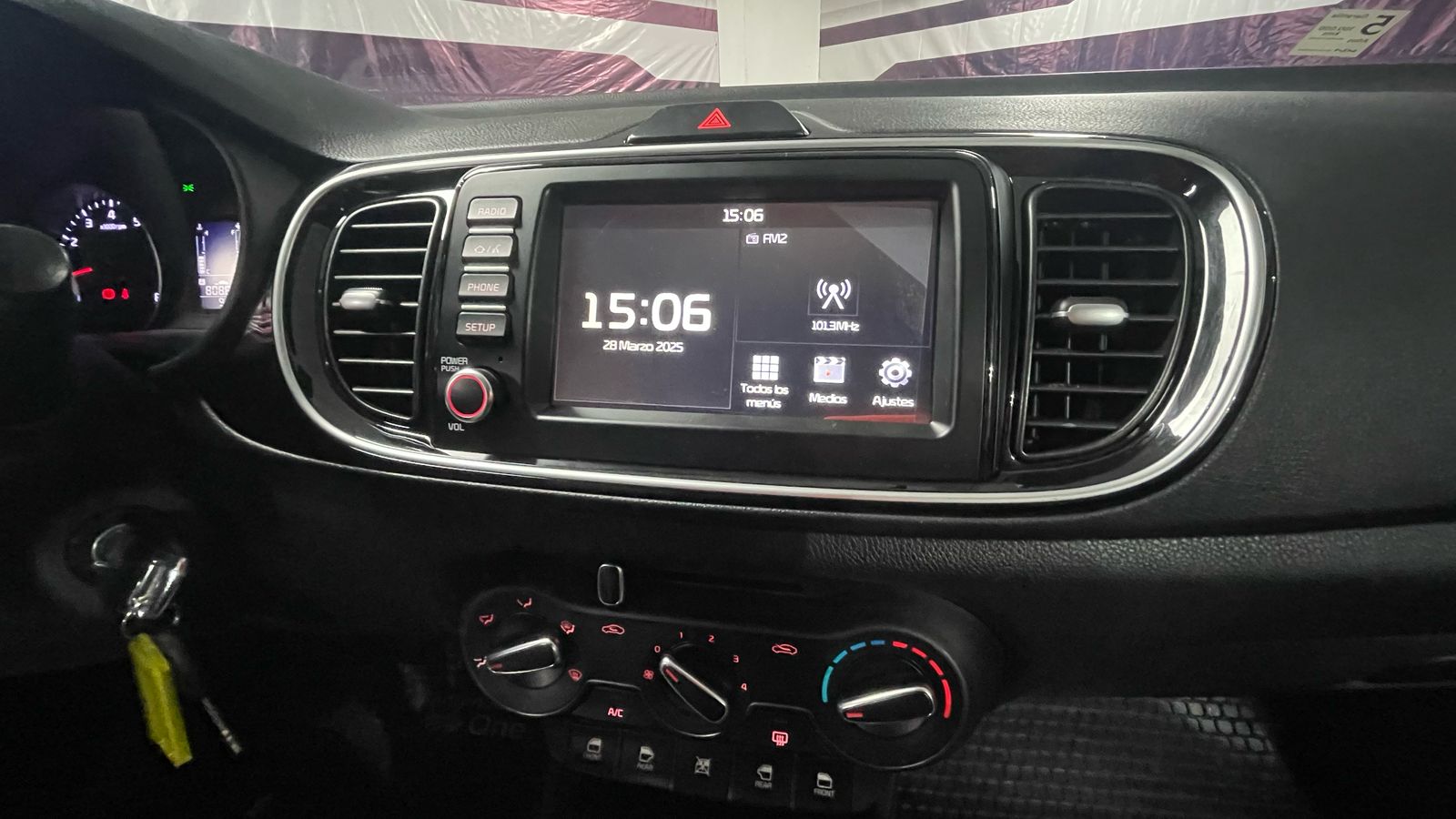 SOLUTO 2024 KIA | Auto Justo